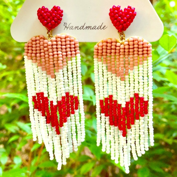 Deepa Gurnani | Jewelry | Nwt Deepa Gurnani Beaded Heart Chandeliers ...
